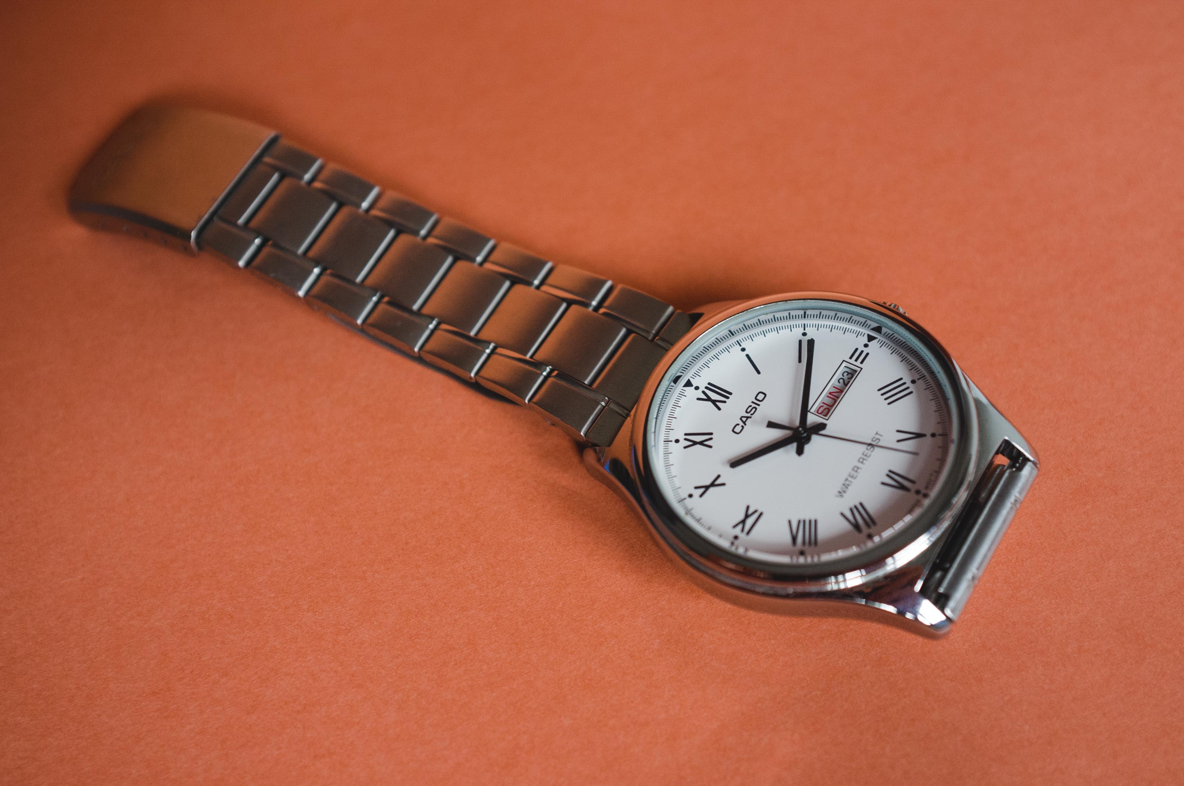 Review: Keeping it Simple with the Casio MTP V006D-7B – affordsometime